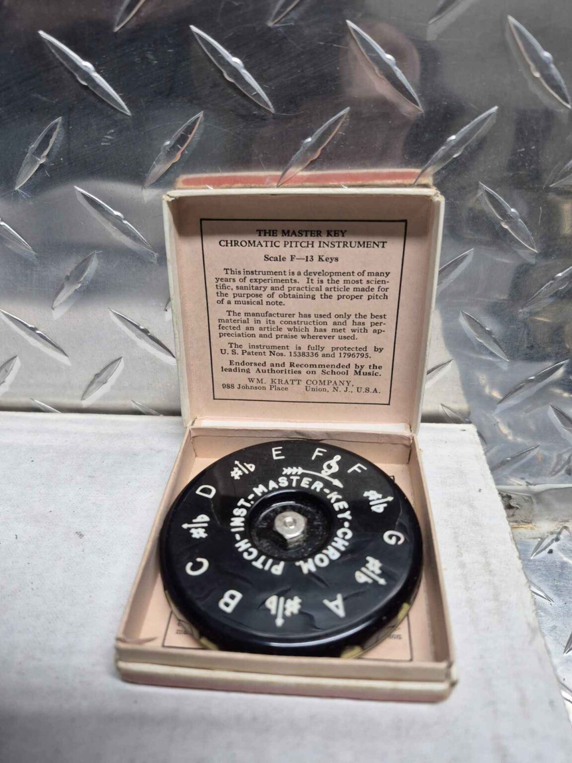 Master Key chromatic pitch instrument - Quick Bids