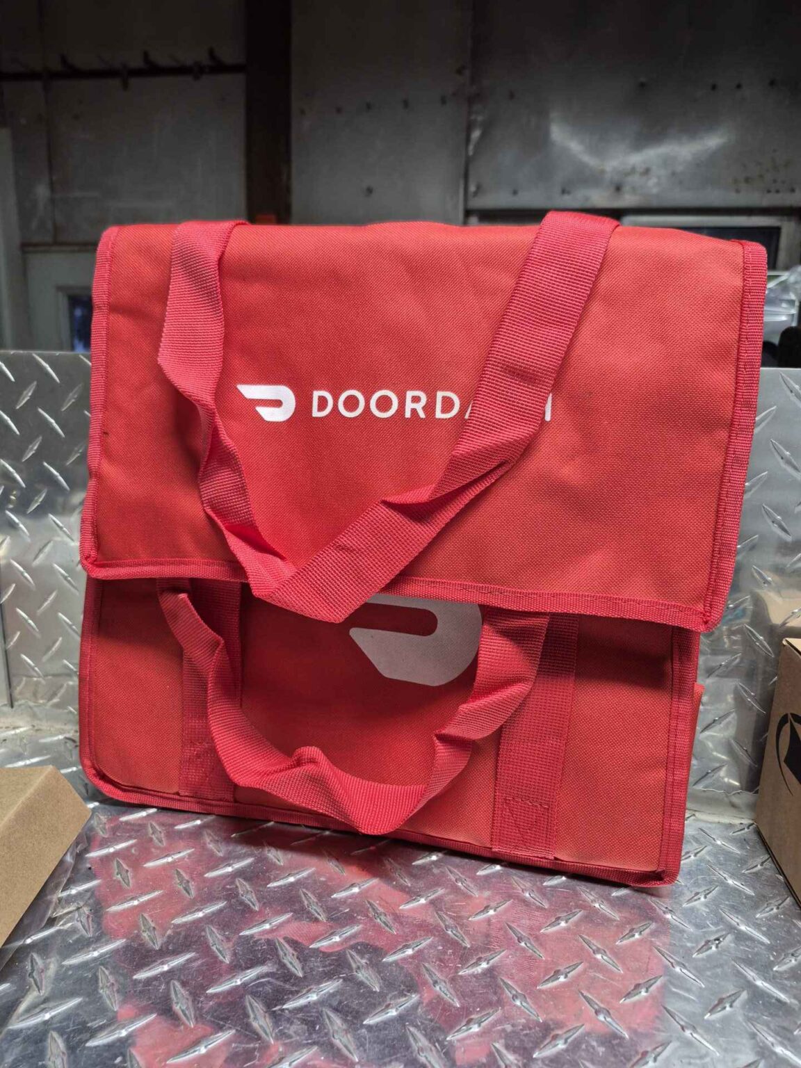 Door Dash insulated bag - Quick Bids