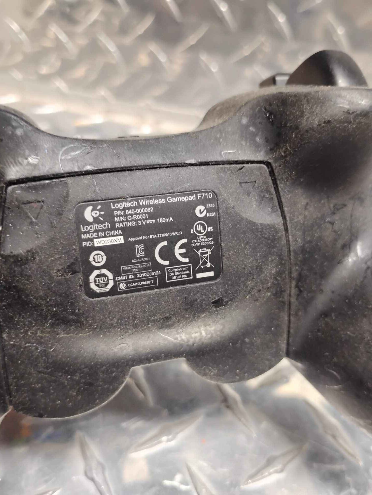 Logitech wireless controller non tested - Quick Bids