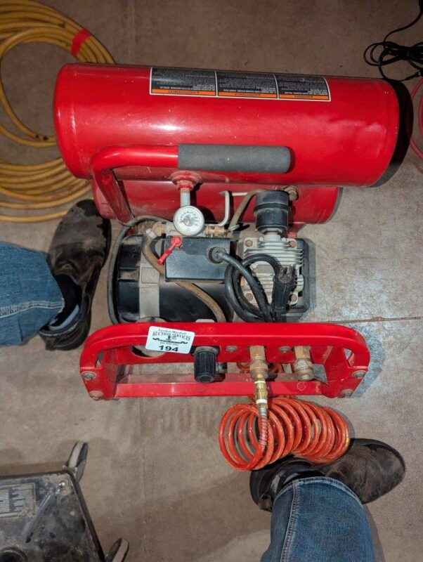 Porter Cable dual tank air compressor - Quick Bids