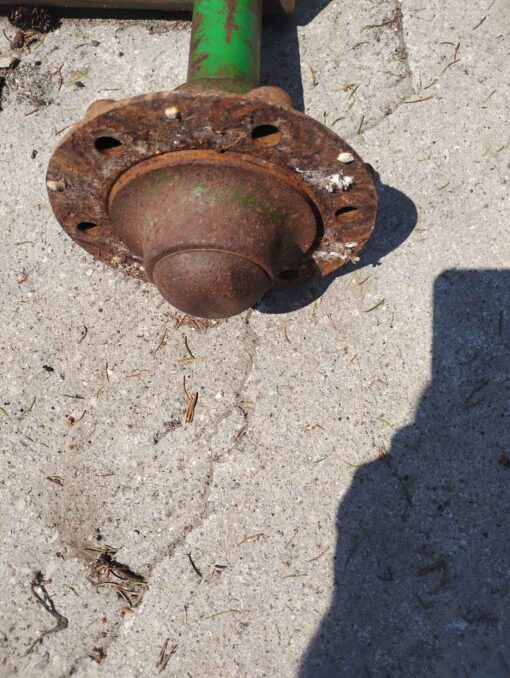Weld on 6 bolt agricultural hub and spindle assembly - Quick Bids